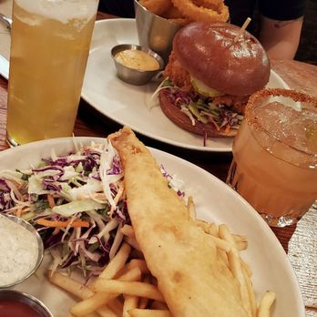 LOCAL PUBLIC EATERY 8TH AVE - Updated July 2024 - 119 Photos & 140 ...