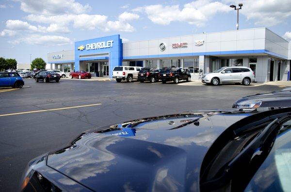 HOLIDAY AUTOMOTIVE - Updated May 2025 - 57 Photos & 31 Reviews - 321 N ...