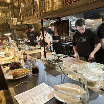 THE COZY TABERNA - Updated June 2024 - 250 Photos & 184 Reviews - 249 ...