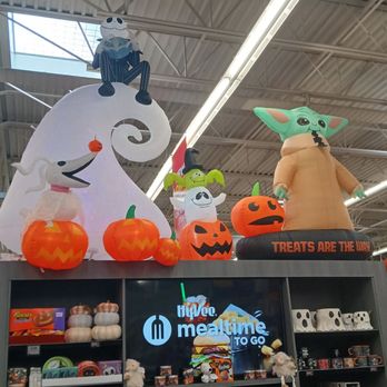 HY-VEE - Updated November 2025 - 498 Photos & 107 Reviews - 1500 ...