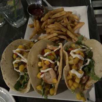 FRESCO’S WATERFRONT BISTRO - Updated August 2024 - 989 Photos & 867 ...