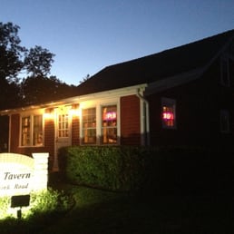 YORK TAVERN - Updated July 2025 - 48 Photos & 210 Reviews - 3702 York ...