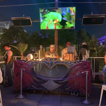 DARLING AVIARY - Updated February 2025 - 795 Photos & 656 Reviews - 712 ...