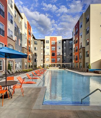 U CENTRE ON COLLEGE - Updated December 2025 - 25 Photos - 386 College ...