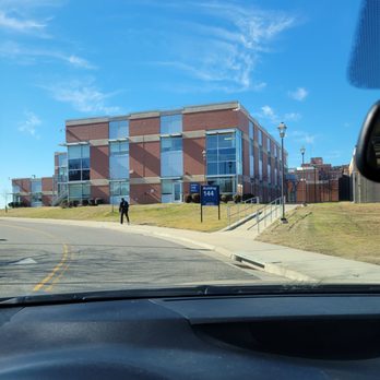 HAMPTON VA MEDICAL CENTER - Updated December 2025 - 100 Emancipation Dr ...