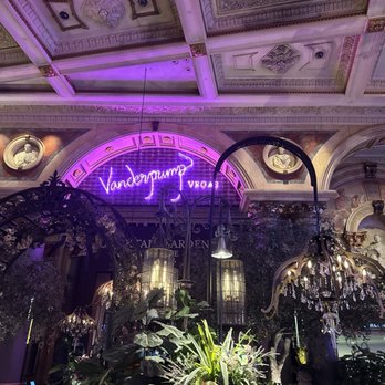 VANDERPUMP COCKTAIL GARDEN - Updated July 2024 - 4336 Photos & 1742 ...