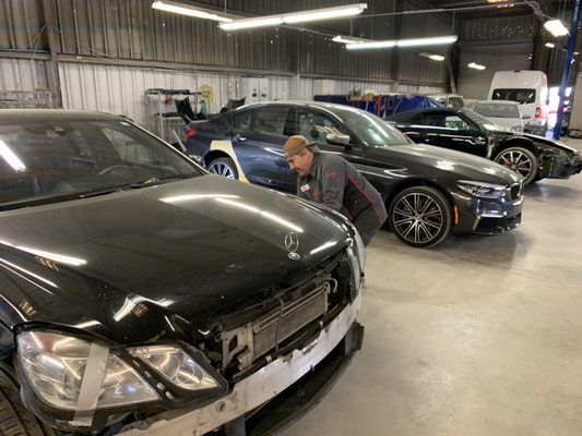 MISSION BAY COLLISION - Updated July 2025 - 25 Photos & 37 Reviews ...