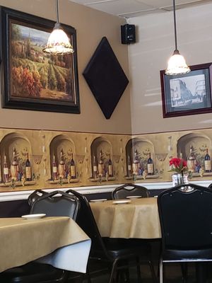 GINO’S ITALIAN RESTAURANT - 361 Photos & 542 Reviews - 1701 S Mays St ...