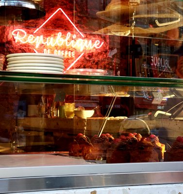 REPUBLIQUE OF COFFEE - 156 Photos & 68 Reviews - 2 boulevard Saint ...