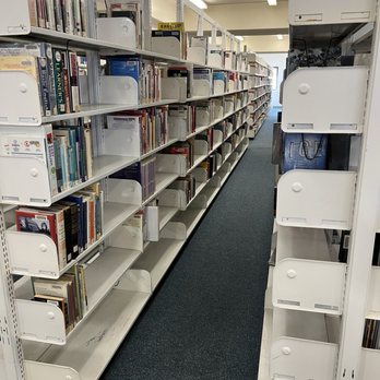 NEW BRITAIN PUBLIC LIBRARY - Updated December 2025 - 11 Photos - 20 ...