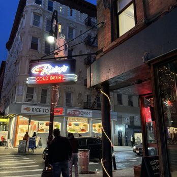 PRETTY RICKY’S - Updated December 2025 - 152 Photos & 93 Reviews - 101 ...