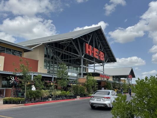 H-E-B - Updated March 2026 - 317 Photos & 166 Reviews - 250 University ...