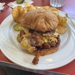 BAND BOX DINER - Updated August 2024 - 195 Photos & 225 Reviews - 729 S ...