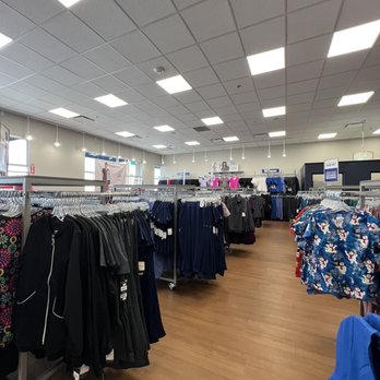 SCRUBS & BEYOND - Updated December 2025 - 11 Photos & 56 Reviews - 9771 ...