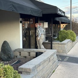 CROSSROADS RESTAURANT - Updated August 2025 - 69 Photos & 141 Reviews ...