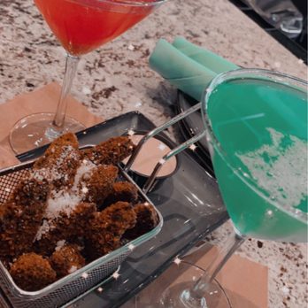 CITY LINE BAR AND GRILL - Updated January 2026 - 384 Photos & 428 ...