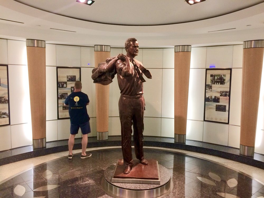 GEORGE BUSH INTERCONTINENTAL AIRPORT - TERMINAL C - 387 Photos & 174 ...