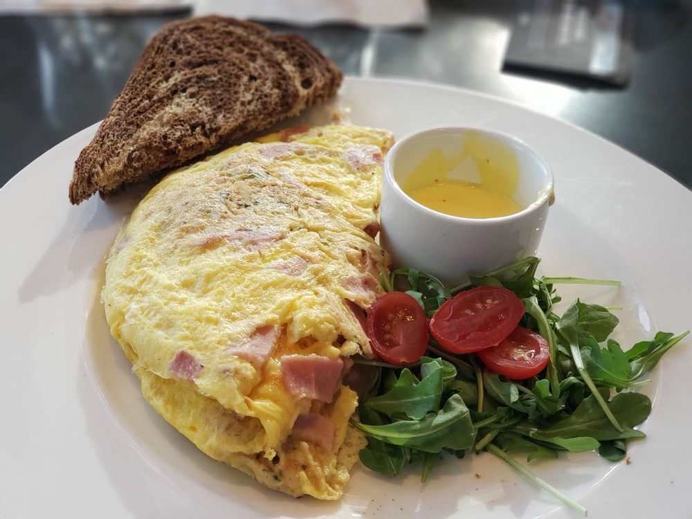 SMALL BATCH LOCAL KITCHEN - Updated October 2025 - 85 Photos & 35 ...