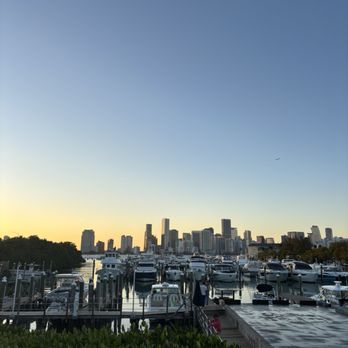 GRAMPS GETAWAY - Updated July 2025 - 342 Photos & 117 Reviews - 3301 ...