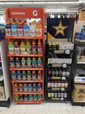 VICTOR MARKET & DELI - Updated January 2026 - 14 Photos - 9035 E ...