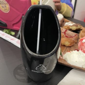 POOP CAFE - Updated October 2025 - 998 Photos & 303 Reviews - 680 Bloor ...