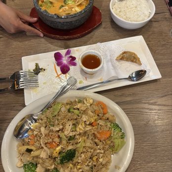 THAI BASIL - Updated October 2025 - 228 Photos & 342 Reviews - 3110 N ...