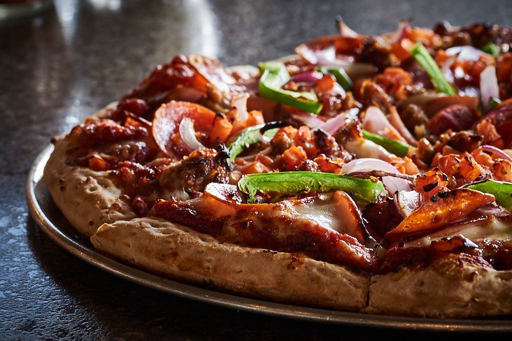 FIELDHOUSE PIZZA & PUB - 52 Photos & 125 Reviews - 1235 N Liberty Lake ...