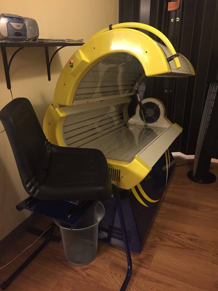 TOTALLY TAN - Updated December 2025 - 11 Photos & 14 Reviews - 2514 E ...