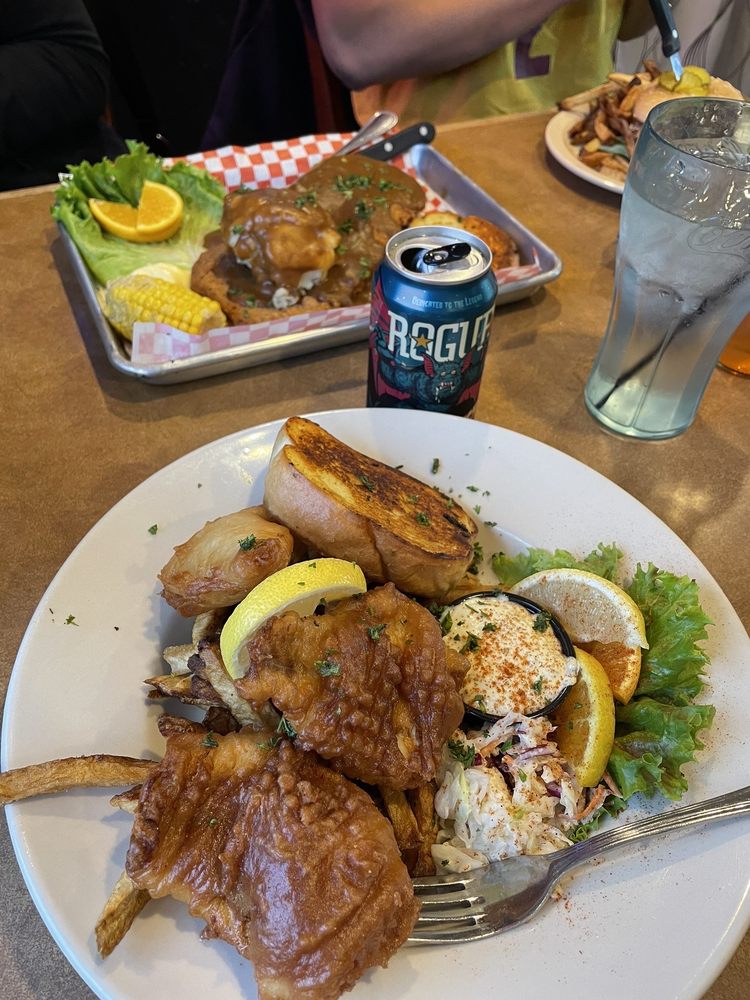 MOUNT RAINIER RAILROAD DINING - 173 Photos & 218 Reviews - 54106 ...