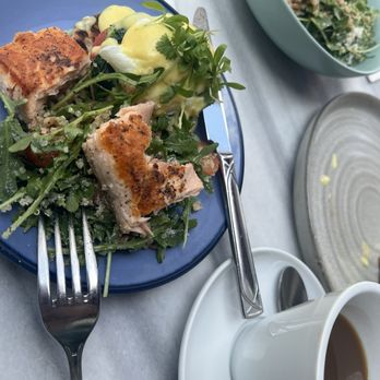 ATTITUDE CAFE - Updated August 2024 - 395 Photos & 325 Reviews - 6009 W ...