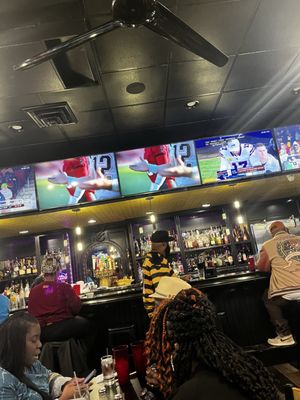 SHADOW LOUNGE & RESTAURANT - Updated February 2025 - 66 Photos & 31 ...