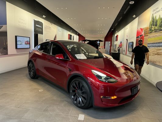 TESLA - Updated January 2026 - 153 Photos & 73 Reviews - 1450 Ala Moana ...