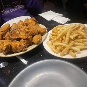 STAN’S RESTAURANT & BAR - 407 Photos & 533 Reviews - 1029 Vermont Ave ...