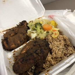 REGGAE HUT - 374 Photos & 484 Reviews - 4814 Almeda Rd, Houston, TX ...