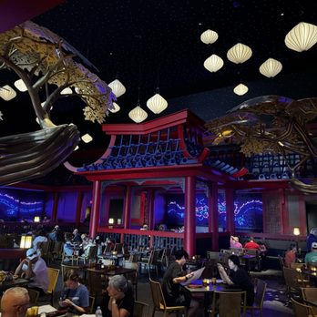 THE BLUE DRAGON PAN-ASIAN RESTAURANT - Updated January 2026 - 377 ...