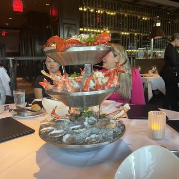 DAVIO’S NORTHERN ITALIAN STEAKHOUSE - SEAPORT - Updated January 2025 ...