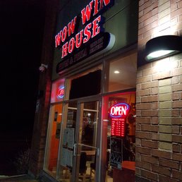 WOW! WING HOUSE - Updated October 2025 - 69 Photos & 57 Reviews - 50 ...