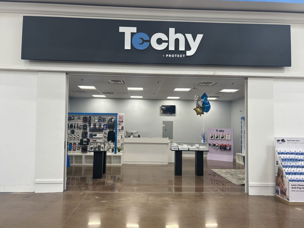 TECHY - Updated October 2025 - 10900 E Briarwood Ave, Centennial ...