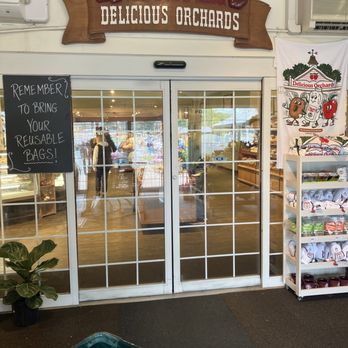 DELICIOUS ORCHARDS - Updated January 2025 - 637 Photos & 384 Reviews ...