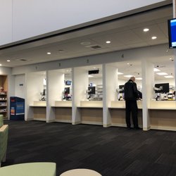 KAISER PERMANENTE BURIEN MEDICAL CENTER - 16 Photos & 27 Reviews - 140 ...