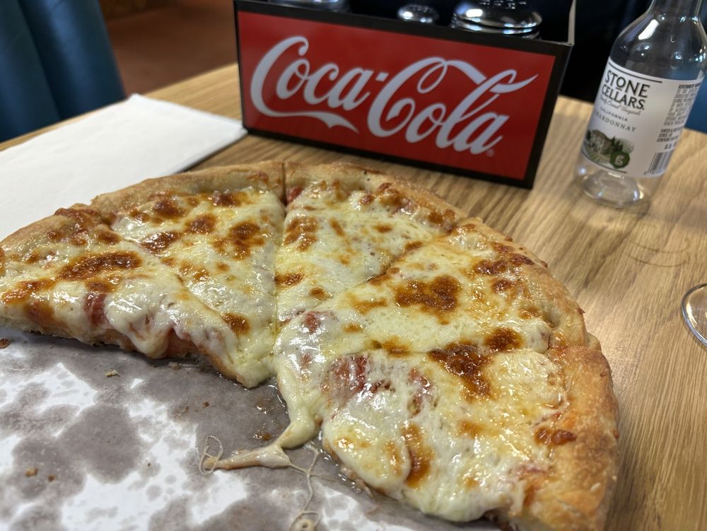 COLCHESTER PIZZA RESTAURANT - Updated October 2025 - 20 Photos & 40 ...