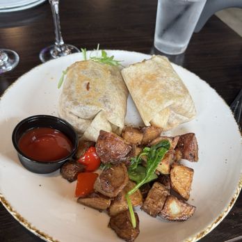 CLANDESTINO GASTRO-BAR - Updated April 2025 - 2040 Photos & 1566 ...