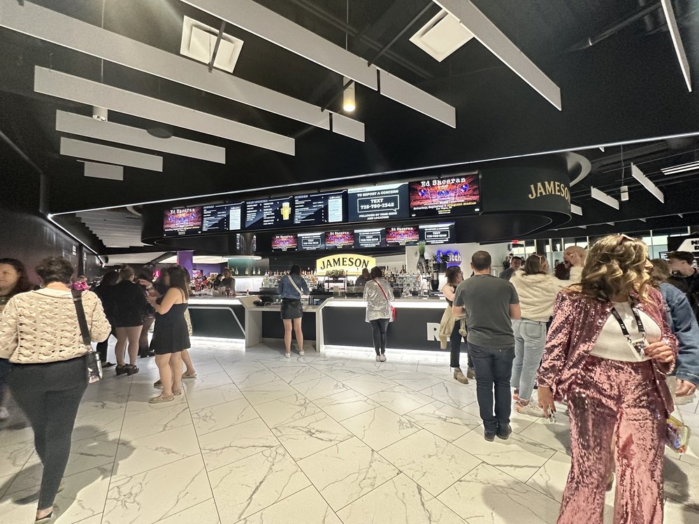 TWITCH VIP LOUNGE ALLEGIANT STADIUM - 3333 Al Davis Way, Las Vegas ...