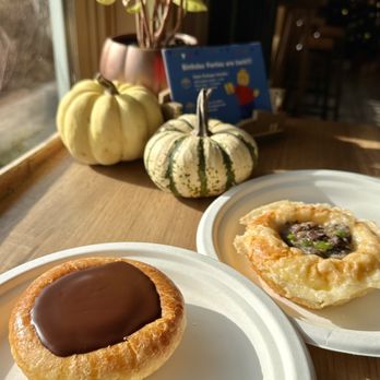 THE BAKER’S GROVE - Updated August 2025 - 103 Photos & 52 Reviews - 524 ...