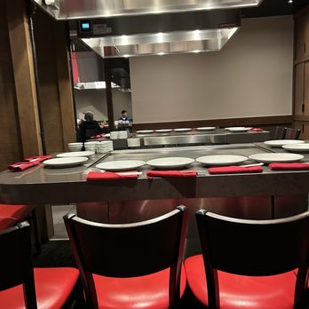 BENIHANA - Updated December 2025 - 150 Photos & 219 Reviews - 5000 Belt ...