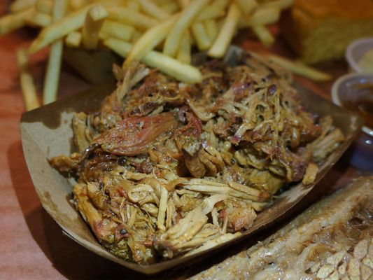 RUSTY CAN - Updated April 2025 - 318 Photos & 571 Reviews - 6 Fruit St ...