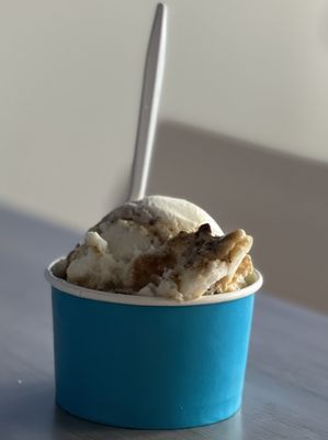 HOLY COW ICE CREAM - Updated December 2024 - 141 Photos & 50 Reviews ...