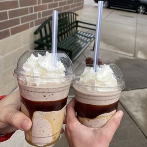 THE MILKSHAKE FACTORY - 37 Photos & 26 Reviews - 9180 Covenant Ave ...
