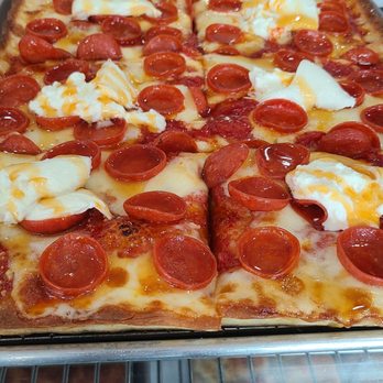 PIZZERIA UNDICI - Updated September 2024 - 68 Photos & 79 Reviews ...