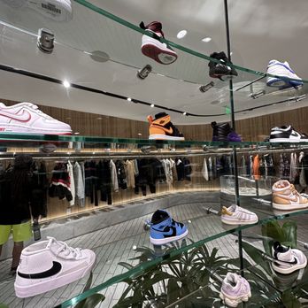 KITH - Updated July 2024 - 127 Photos & 48 Reviews - 2301 Kalakaua Ave ...